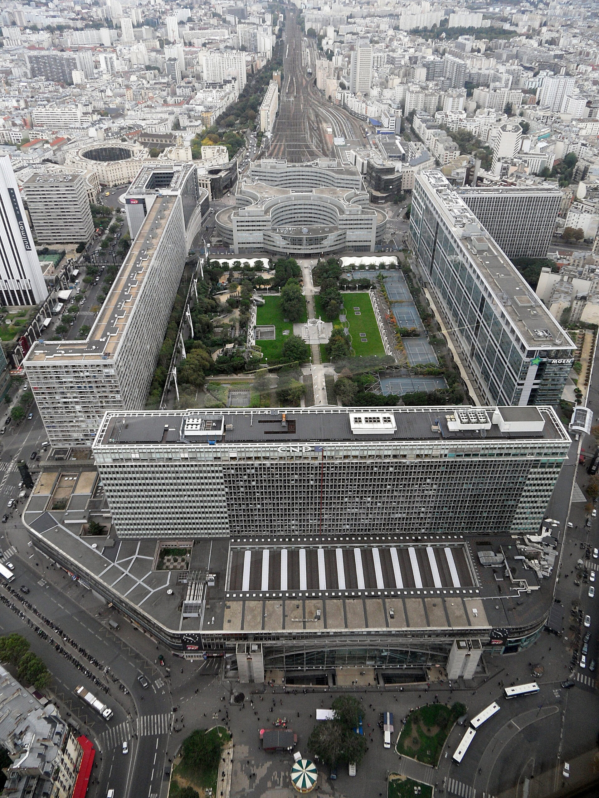 L'immeuble Mouchotte | Les Montparnos